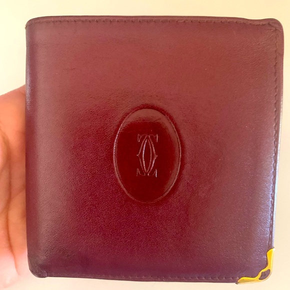 Cartier | Bags | Authentic Euc Cartier Mens Leather Bifold Wallet In ...